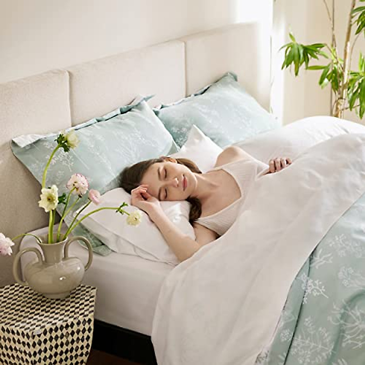 Bedsure Duvet Cover Queen Size - Reversible Floral Duvet Cover Set with Zipper Closure, Green Bedding Set, 3 Pieces, 1 Duvet Cover 90"x90" with 8 Corner Ties and 2 Pillow Shams 20"x26"