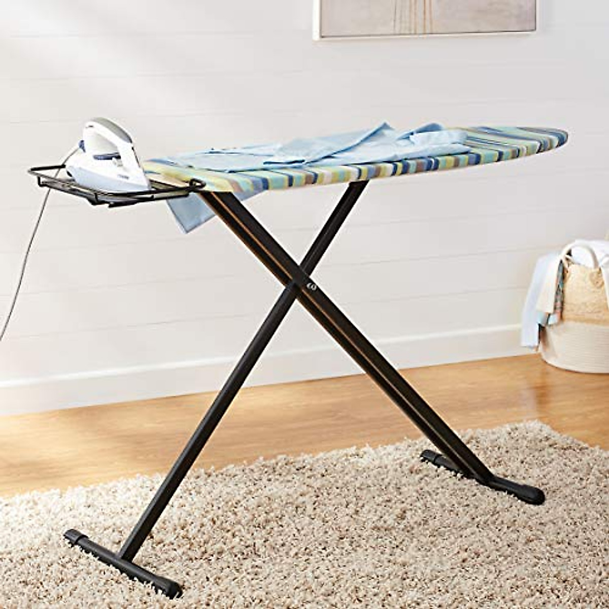 Amazon Basics Ironing Board Medium Cover 115-122x33-40 cm