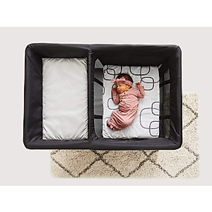 4moms breeze Bassinet Sheets, For Baby Bassinets and Furniture, Waterproof, Machine Washable, Soft, Plush Fabric, Silver/White, 1 Count (Pack of 1)