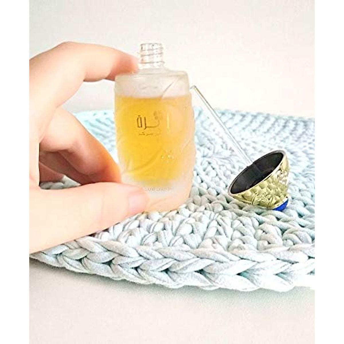 ZAHRA, Concentrated Perfume Oil (30mL) | Floral Fruity Fragrance with Slight Woody (Sandalwood Agarwood and Musk) Infusion at its Base | Alcohol Free Attar, Vegan Parfum | by Oud Artisan Swiss Arabian