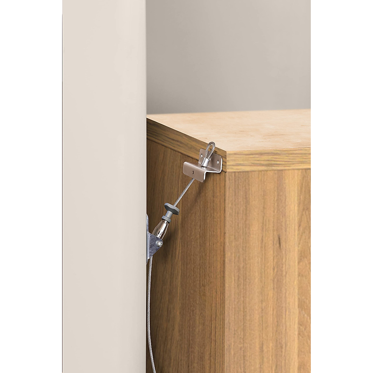 Dreambaby Heavy Duty Hinged Metal Furniture Anchors for Baby Proofing - Adjustable Metal Cable Straps - Suitable for Bookcases, Chests of Drawers & Display Cabinets - Silver - 2 Pack - Model L1429