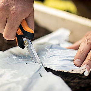 Fiskars Multipurpose Garden Snips, Pruning scissors, Herb Scissors,