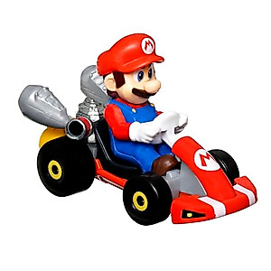 Hot Wheels GBG26 Mario Kart 1:64 Die-Cast Mario with Standard Kart Vehicle