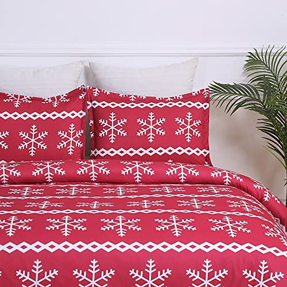 Dykoos Christmas Soft Brushed Microfiber Duvet Cover Set, Holiday Themed Snowflakes, Red and White, Queen Size with Zipper Closure, 1 Duvet Cover and 2 Pillow Shams