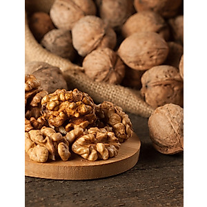 Anna and Sarah Walnuts in Shell, Jumbo, Fresh, Buttery Taste, Easy to Crack, California Chandler, Natural Shells, Not Bleached 5.5 Lbs