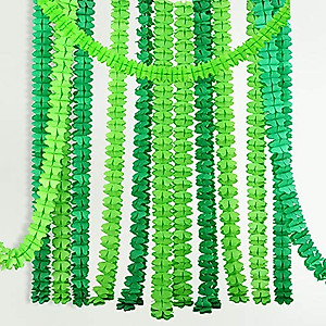 Green Tissue Paper Leaf Garland for St Patricks Party Decoration Four Leaf Shamrock Clover Steamers Spring Party Decor Backdrop Banner Hanging Irish Birthday Wedding Baby Shower Party Supplies