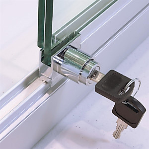 Displays2go Glass Wall Cabinets with LED Lights, Aluminum, Tempered Glass Shelves – Silver (WC606LEDS)