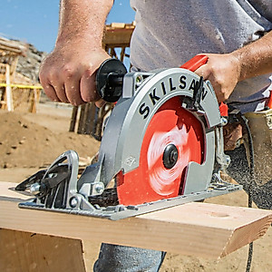 Skilsaw Magnesium Sawsquatch Worm Drive Circular Saw - 10 1/4in. 15 Amp, with Electric Brake, Model Number SPT70WM-22