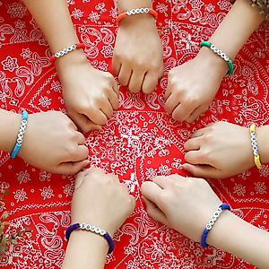 Colorful Heishi Surfer Bracelets Set for Women Stackable Rainbow Polymer Clay Disc Beaded Stretch Bracelets Multilayered Friendship Bracelets Boho Summer Beach Jewelry Cheer Gift Bulk for Team Group