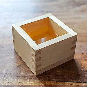 TIKUSAN Wooden Sake Cups Masu Japanese Hinoki Wood Sake Box Made in Japan (4.9 fl oz(8 shaku))