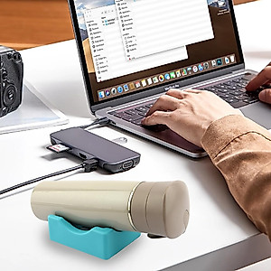 Silicone Cup Cradle with Edge Squeegee and Silicone Brush, Cup Holder with Built-in Slot, Light and Portable, for Mugs, Glasses, Coffee Cups, Glass Jars, Wine Bottles(Size:3 Pcs)