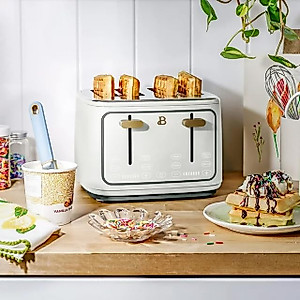 4-Slice Toaster with Touch-Activated Display (White Icing)