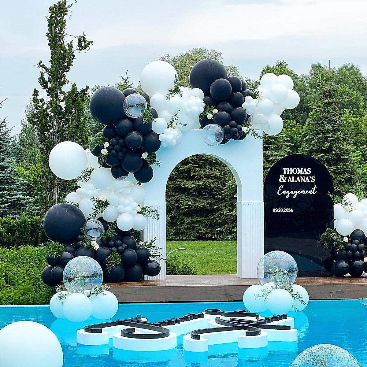 NISOCY White Balloons Arch Kit, 102PCS 18In 12In 10In 5In Arch Garland for Wedding, Bride Engagement, Festival Picnic, Birthday, White Theme Anniversary Christmas Decoration With 33FT Ribbon