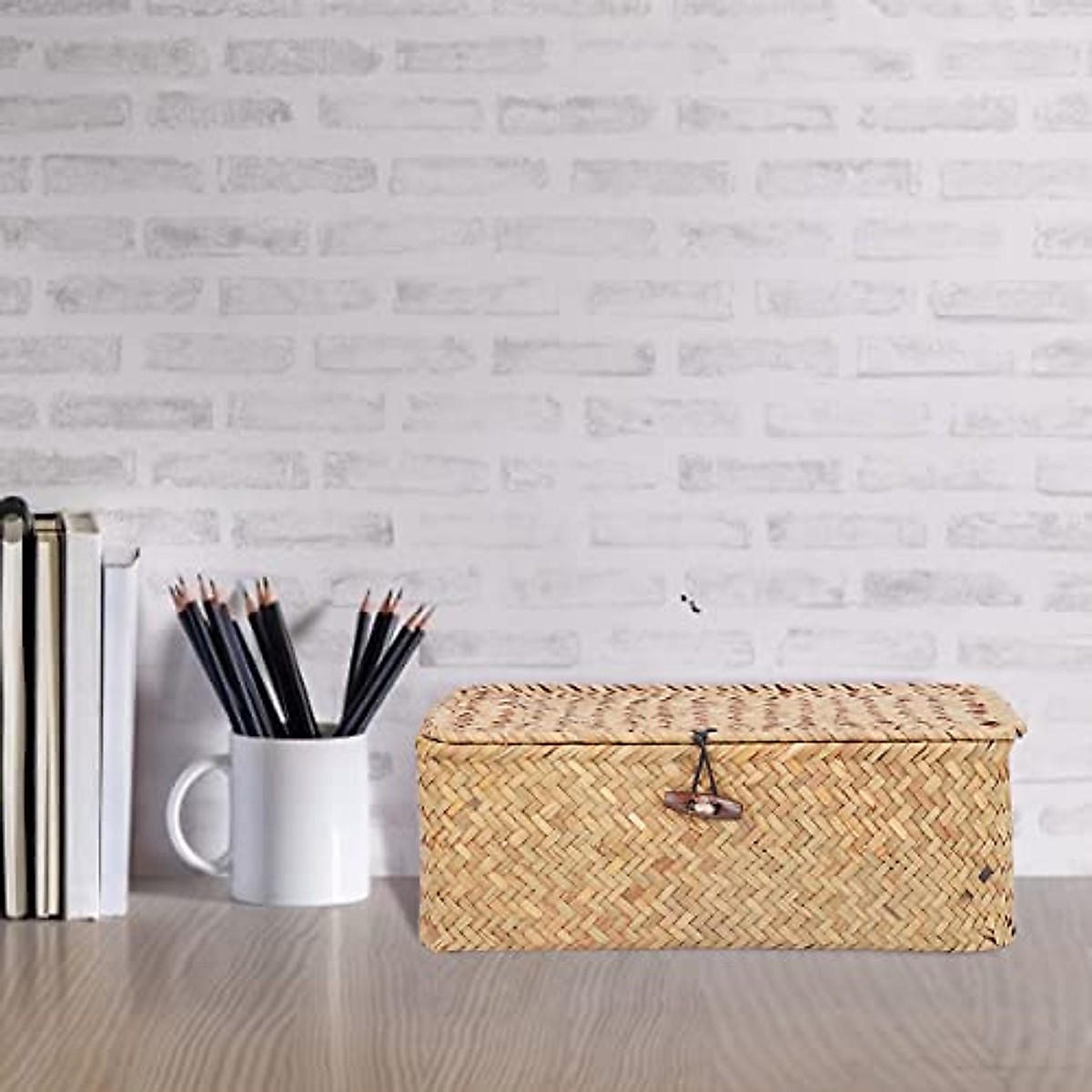 Yuehuamech Woven Storage Basket with Lid Natural Seagrass Organizer Box Rectangular Shelf Basket Bins Rattan Wicker Storage Case for Clothes Makeup Jewellery (S)