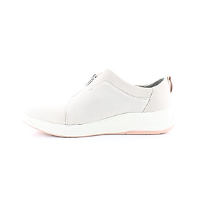 BZees Women's Take It Easy Sneaker, Taupe Shimmer, 8.5