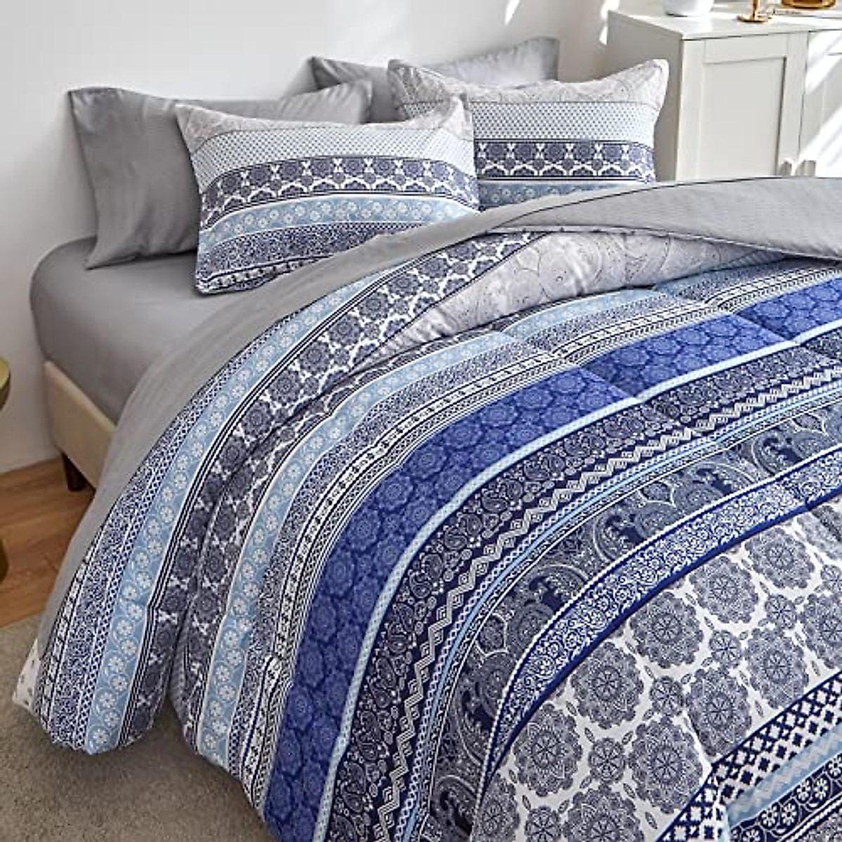 Flysheep Bohemian Striped Bed in a Bag 7 Pieces Queen Size, Boho Blue Grey Geometric Pattern Reversible Bed Comforter Set (1 Comforter, 1 Flat Sheet, 1 Fitted Sheet, 2 Pillow Shams, 2 Pillowcases)