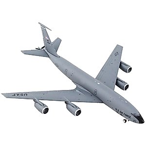 GeminiJets GMUSA120 U.S. Air Force Boeing KC-135RT Stratotanker McConnell AFB; Scale 1:400