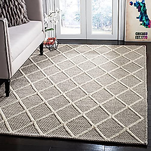 SAFAVIEH Natura Collection 2' x 3' Silver / Ivory NAT310B Handmade Wool & Viscose Accent Rug