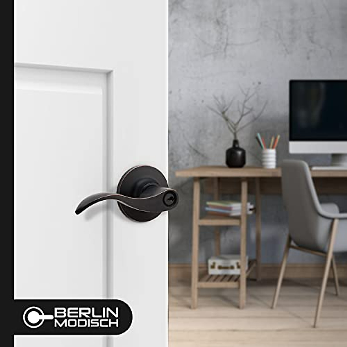 Berlin Modisch Entrance Lever Door Handle [Lock with Two Keys] for Office or Front Door with a Oil Rubbed Bronze Finish, Reversible for Right & Left Side, Entry Lever Classic Series