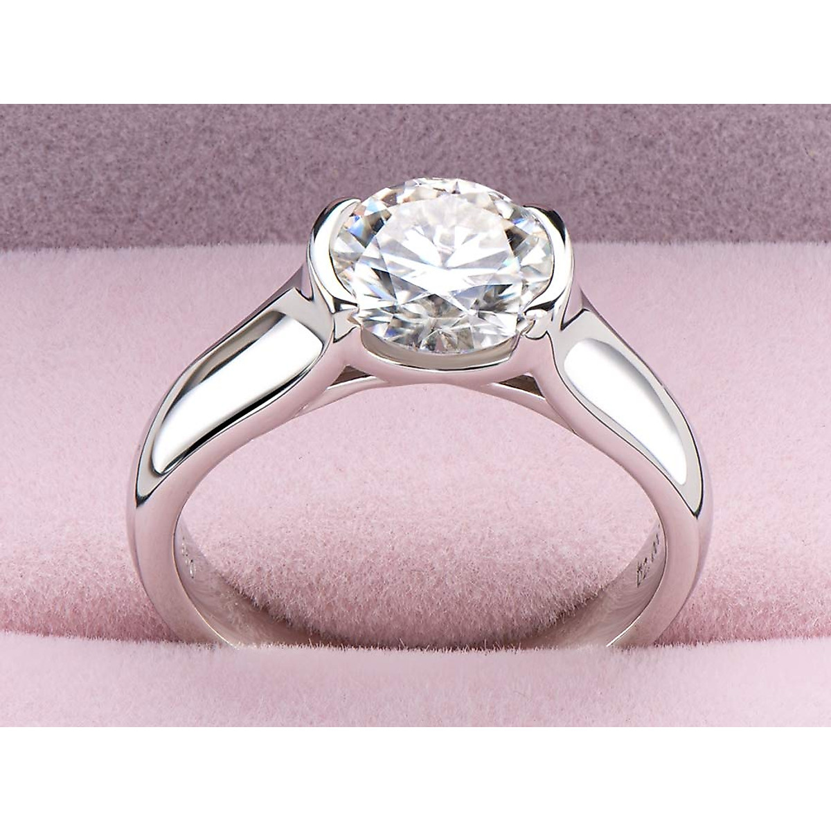 WOAINI Moissanite Rings, 2 Carat Round Cut Moissanite Platinum Plated Sterling Silver Engagement Wedding Ring for Women, Promise Ring for Her, Mother Day