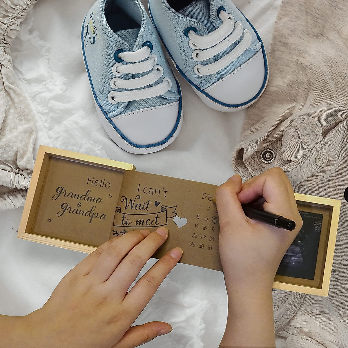 HAMUIERS Pregnancy Announcement for Grandparents, Grandparents Baby Announcement Ideas Sonogram Picture Frame Wooden Keepsake Box, First Time Grandparents Gift