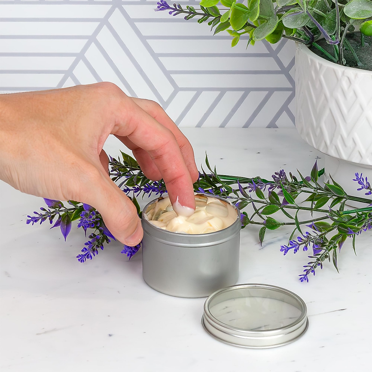 Cornucopia Brands 4-Ounce Round Metal Tins w/View Window Lids (12-Pack); Silver Tins w/Clear Lids