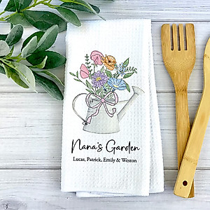 CANARY ROAD Birth Month Flower Tea Towel, Mothers Day Gift For Mom Personalized, Birth Flowers With Names, Grandmas Garden Birth Flower Gift