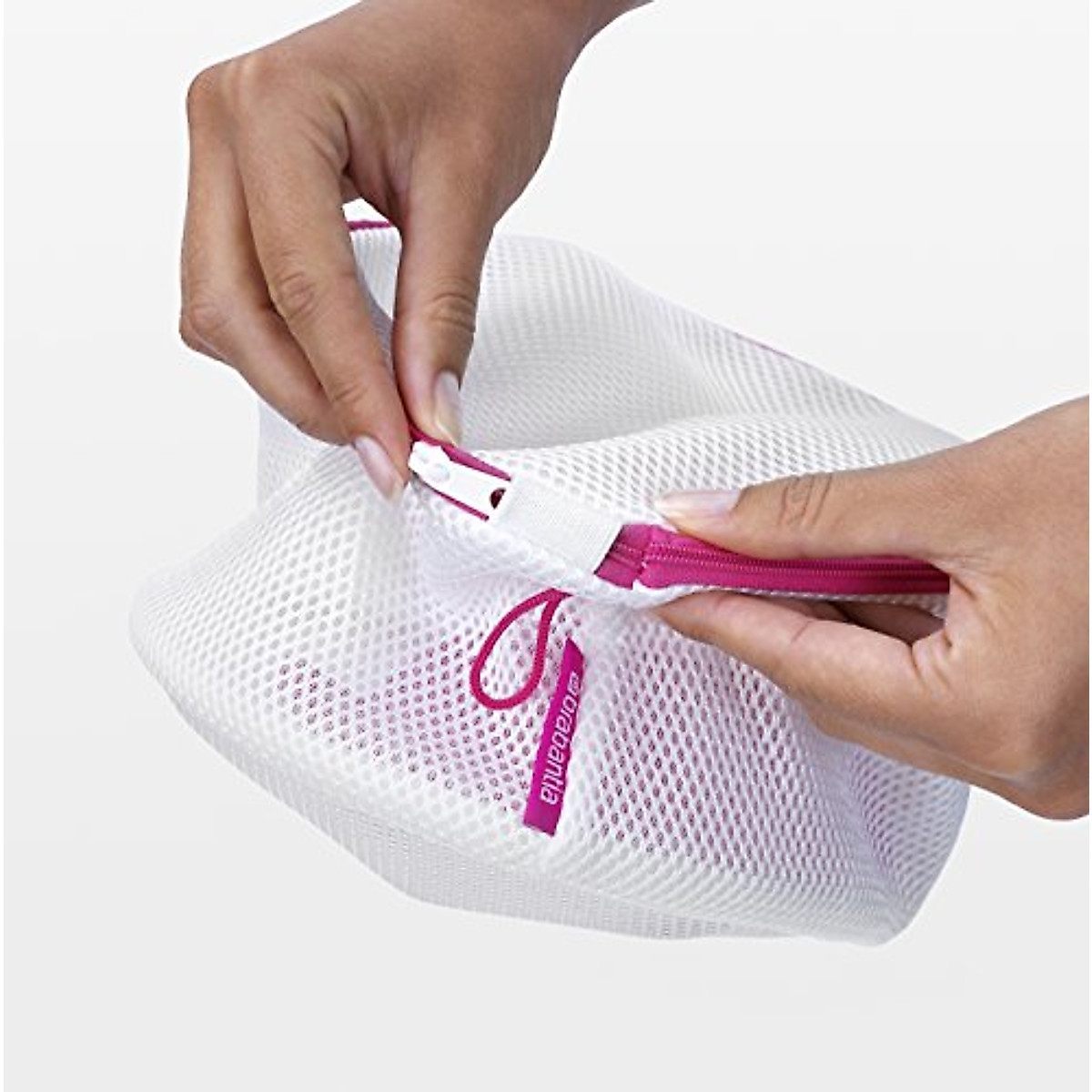 Brabantia Mesh Bra Wash Bag (White) Laundry Washing Machine Bag for Delicates, Travel, Organisation, Face Masks