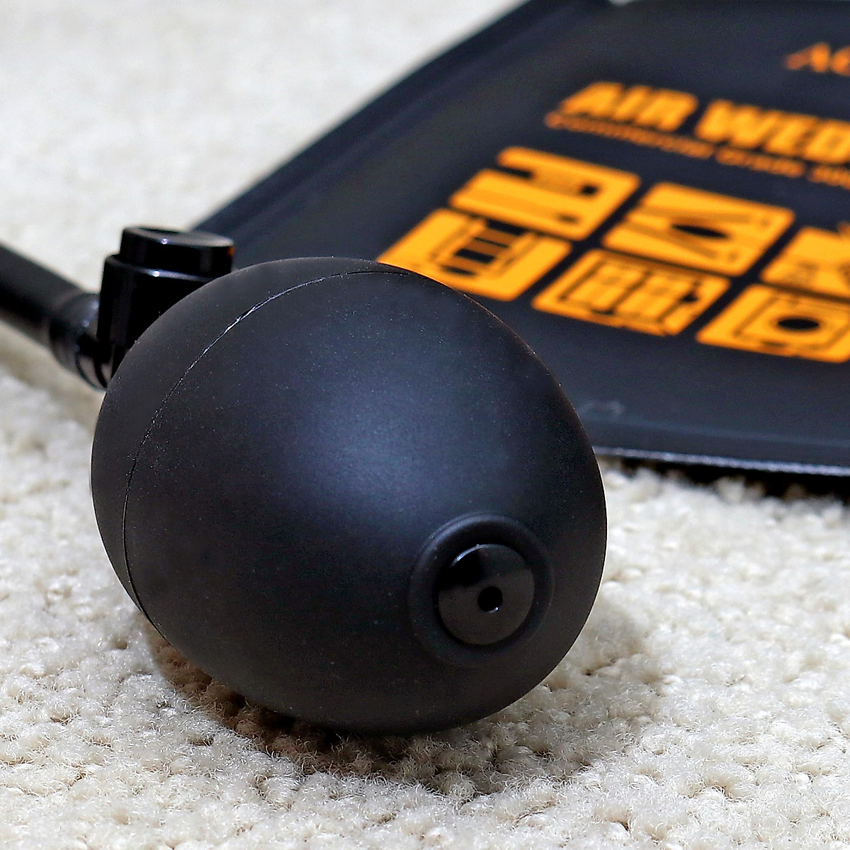 Acroma 5-Pack 6 1/2”x 6“Commercial Grade Air Wedge Bag Bump (A0501A) 300LB Load Rating Professional Leveling Kit and Alignment Tool Air Shim Pump Wedge, 4 Pry Bars Included