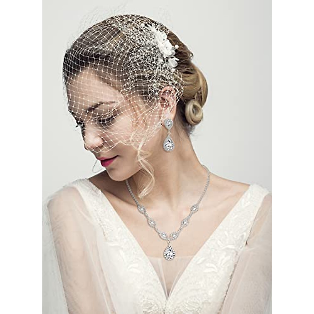 Jstyle Bridal Wedding Jewelry Set Silver Rhinestone Necklace Bracelet Dangle Earrings for Bride Bridesmaid Teardrop Pendants Crystal Prom Costume Jewelry Accessories for Women (3 piece set) B