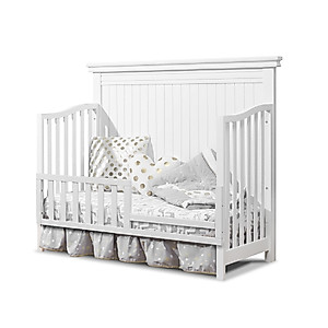 Sorelle Furniture Primo Crib, Classic 4-In-1 Convertible Crib, White Crib Made of Wood, Non-Toxic Finish, Wooden Baby Bed, Toddler Bed, Child’s Daybed and Full-Size Bed, Nursery Furniture-White