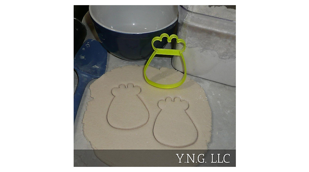 Giraffe Cookie Cutter - Fun Safari Baking Tool