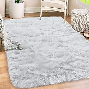 Gorilla Grip Fluffy Faux Fur Rug, 5x7, Machine Washable Soft Furry Area Rugs, Rubber Backing, Plush Floor Carpets for Baby Nursery, Bedroom, Living Room Shag Carpet, Luxury Home Decor, White