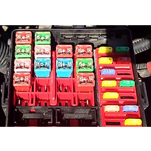 Truck Upfitters 30 pc Automotive Low Profile JCASE Compatible Box Shaped Fuse Kit for Foreign and Domestic Pickup Trucks, Cars and SUVs. Comes with Carrying case & 20, 25, 30, 40, 50, & 60 amp fuses!
