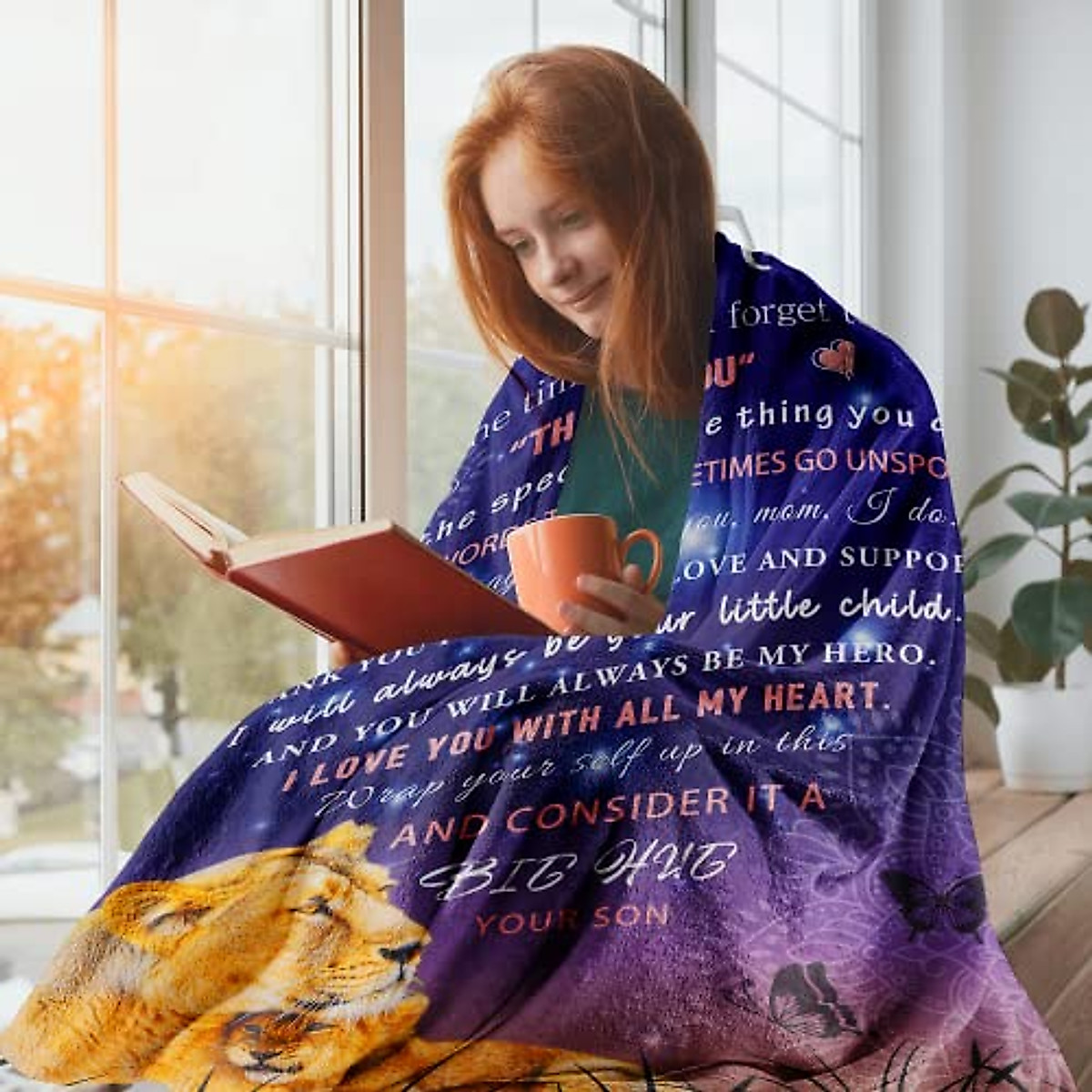 YRAQLVU Gifts for Mom, Mom Birthday Gift from Son, Soft Cozy Flannel Fleece Blanket with Letter Filled with Gratitude for Mother, for Mom, to My Mom Throw Blanket 50" x 60"