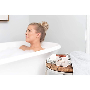 Soapbox Coconut Oil Shampoo Bar, Natural, Eco Friendly, Moisturizing Bar Shampoo for Dry Hair, Color Safe, Sulfate, Paraben, Silicone Free, Cruelty Free, and Vegan, 3.1oz (Pack of 1)