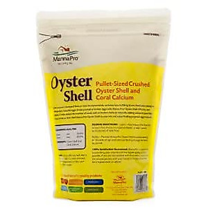 Manna Pro Crushed Oyster Shell | Egg Laying Chickens | 5 LB (4-Pack)