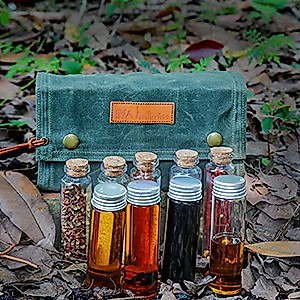 Ivyoiux Spice Jar with Storage Bag Food Seasoning Bottle Salt/Sugar Holder Jar Gadget for Outdoor Camping Picnic 9Pcs Green