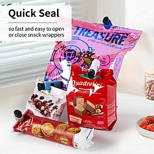 Valuckee 10 Pack Squeeze and Lock Bread Bag Clips, Bread Clips Resuable, Bag Clips for Food Storage, Sturdy Bread Cilp, Heavy Plastic, Handy Bag Cinch, Easy to Use with Bread Bag Closures, 10 Colors