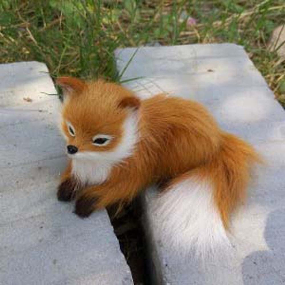 Cute Simulated Stuffed Toys, Children Gift Plush Doll, Animal Dolls Dolls Home Decorations, Lifelike Furry Animal Photography Ornaments(B)