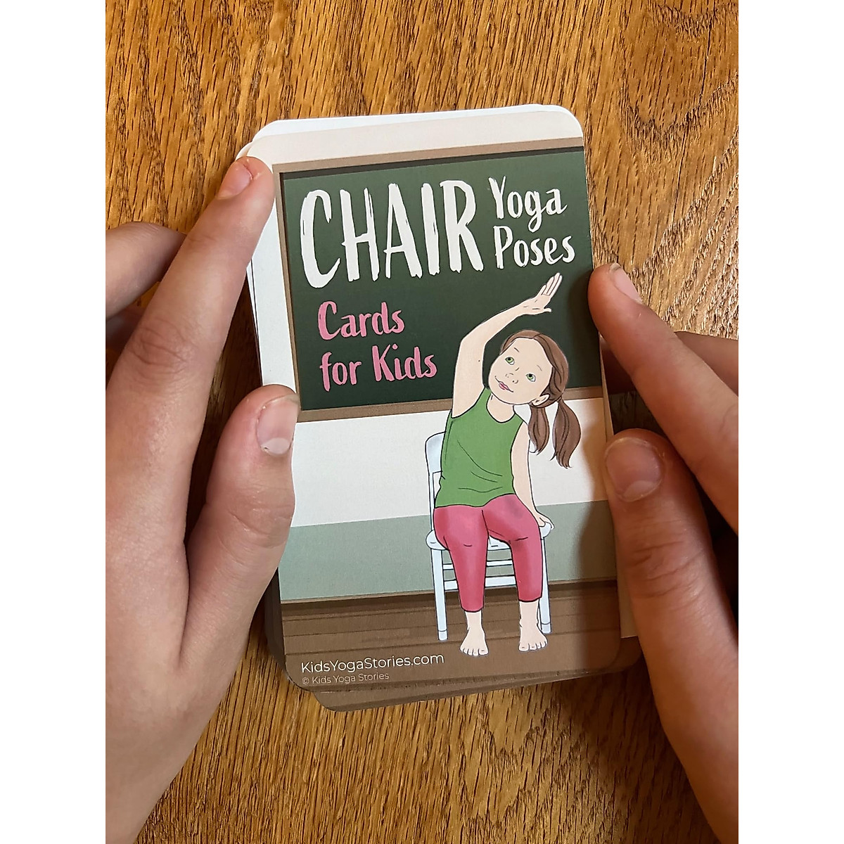 Kids Yoga Stories Chair Yoga Poses Cards for Kids: Short Movement Breaks for Calm and Focus in Classroom, Play Therapy or Calm Down Corner