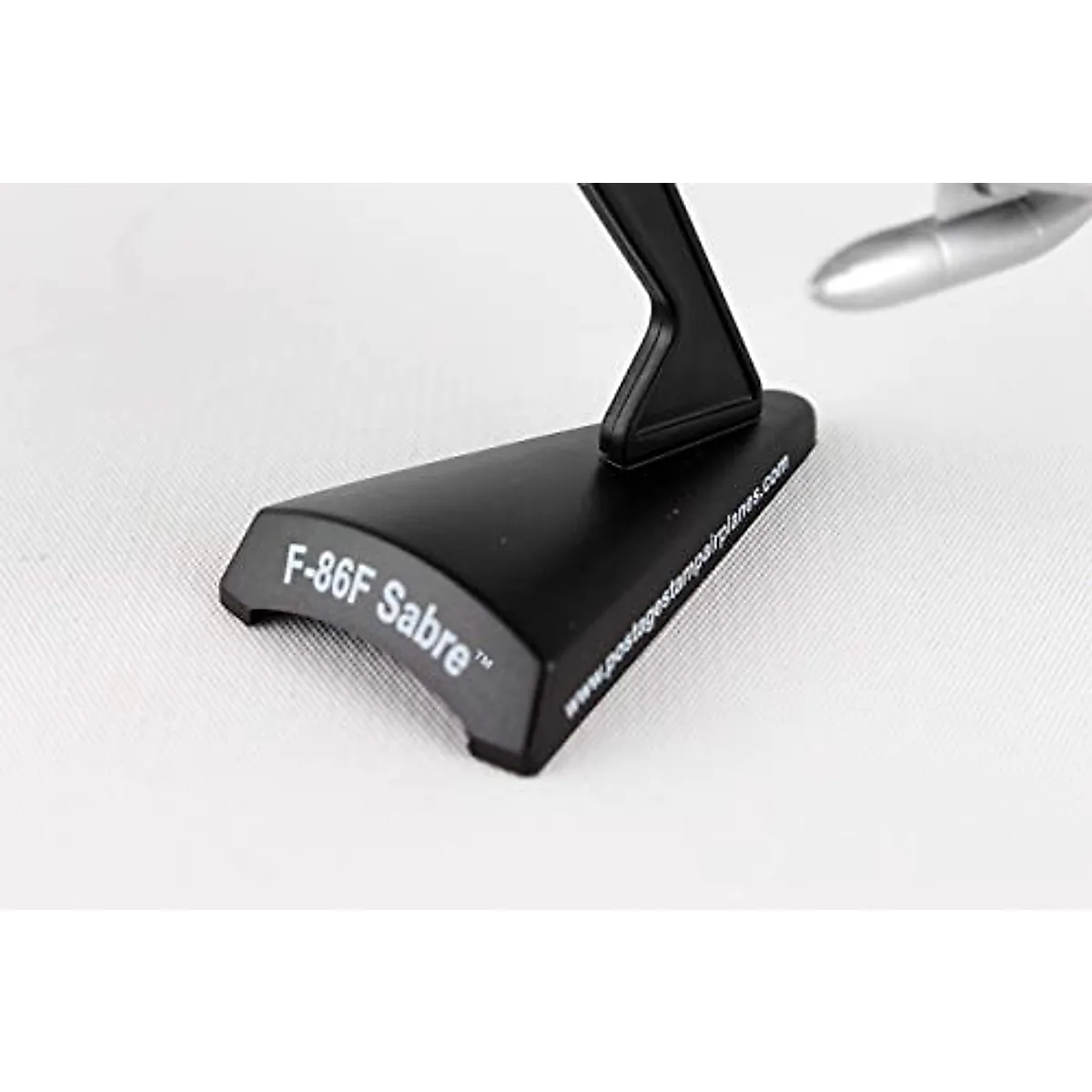 Daron Worldwide Trading Stamp F-86 Sabre Mig Mad Marine Jet