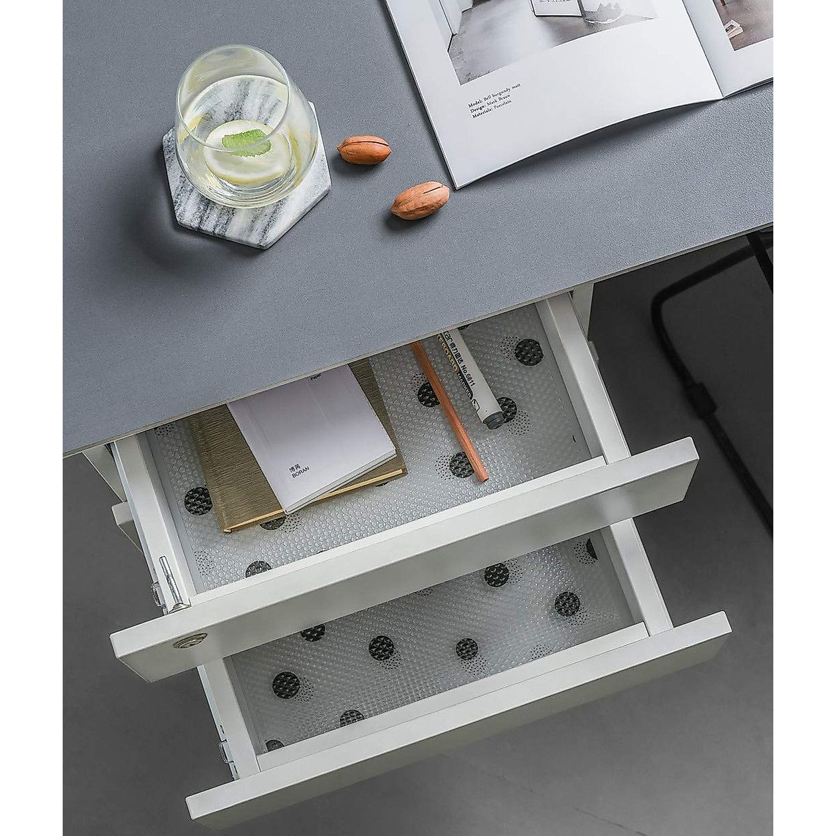 Shelf Liner for Kitchen Cabinets Non-Adhesive Drawer Liner Non-Slip Refrigerator Liner Waterproof Fridge Pad Cupboard Mat Easy Placemats, Ideal for Wire Pantry Bathroom, 17.7"×47.2"