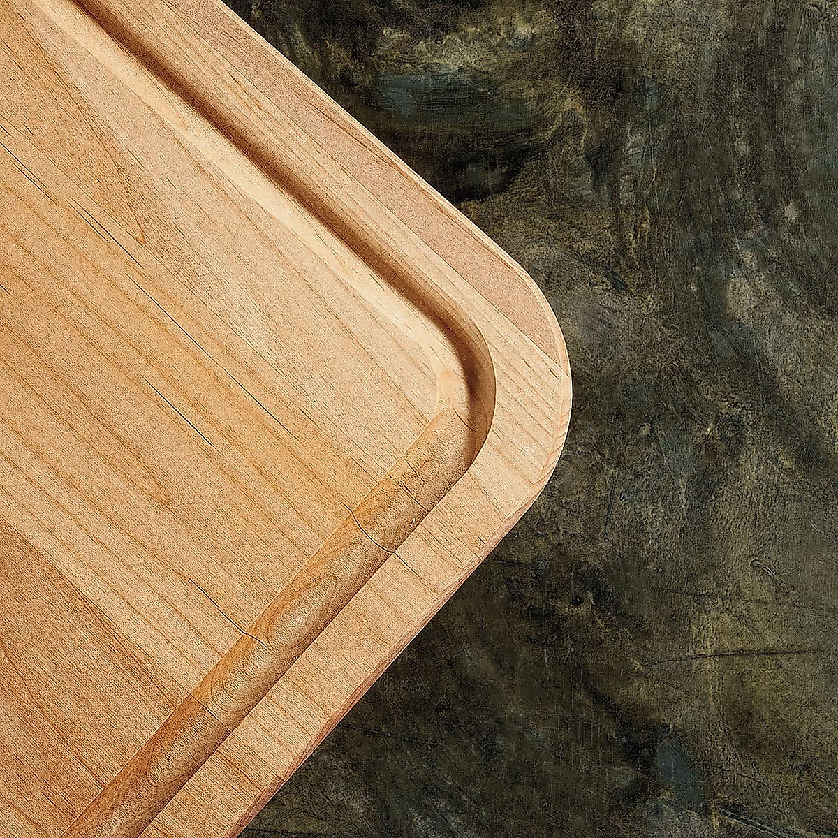 Initial Personalized Red Alder Wooden Cutting Board - Custom Engraved 11 x 16-Inch, Chopping and Serving Boards, Wedding and Housewarming Gifts, Add Initial and Last Name, by Lillian Vernon