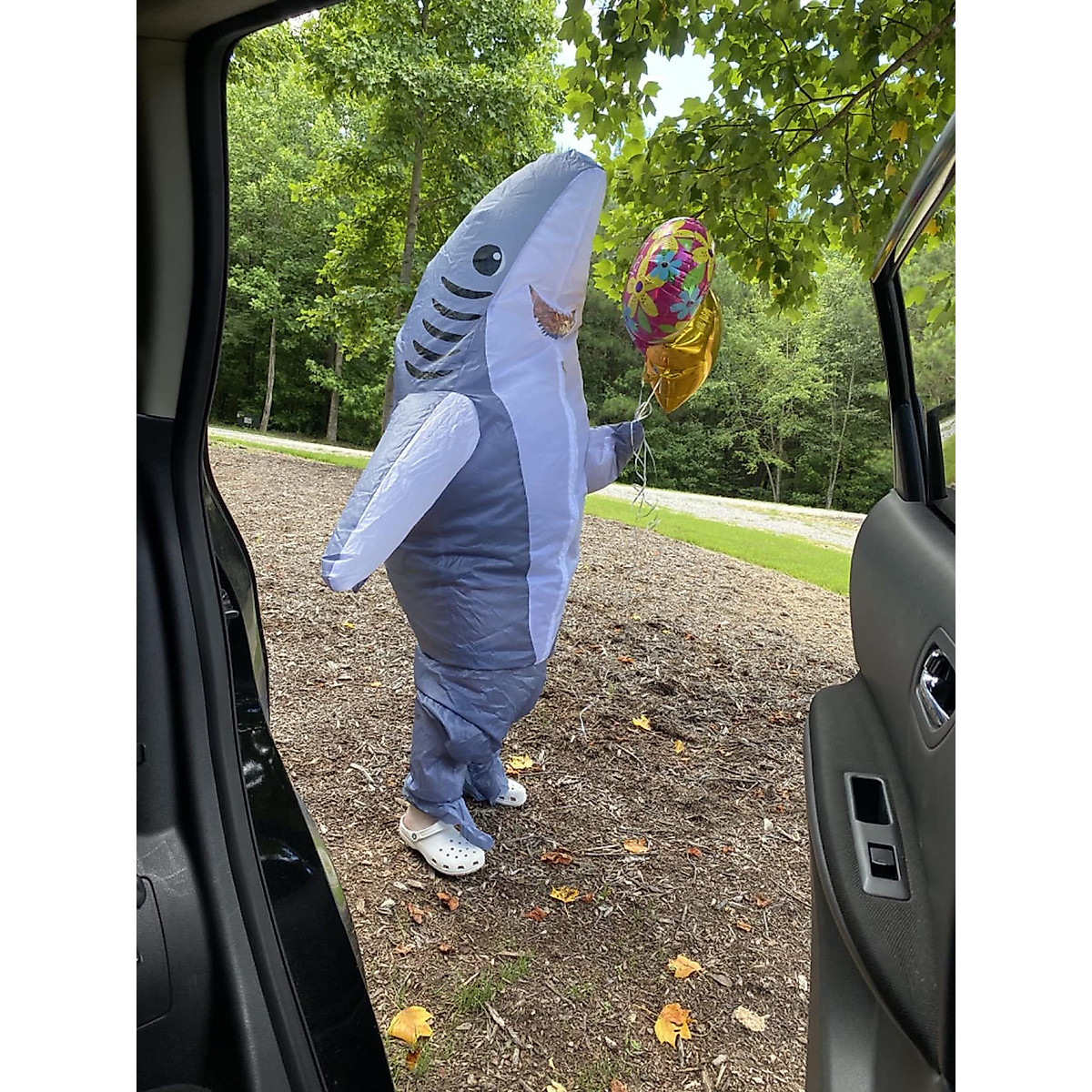 IHGYT Inflatable Shark Costume Air Blow up Jaws Jumpsuit Fancy Dress Funny Carcharias Suit for Cosplay Party Halloween Christmas Carnival