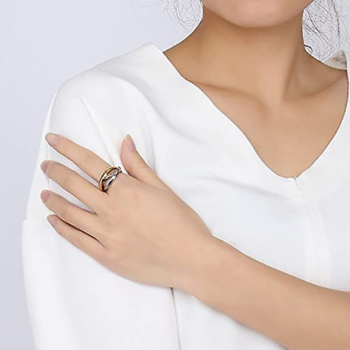 MYNENEY Women Minimalist Promise Ring Triple Interlocked Rolling Rings Size 4-45