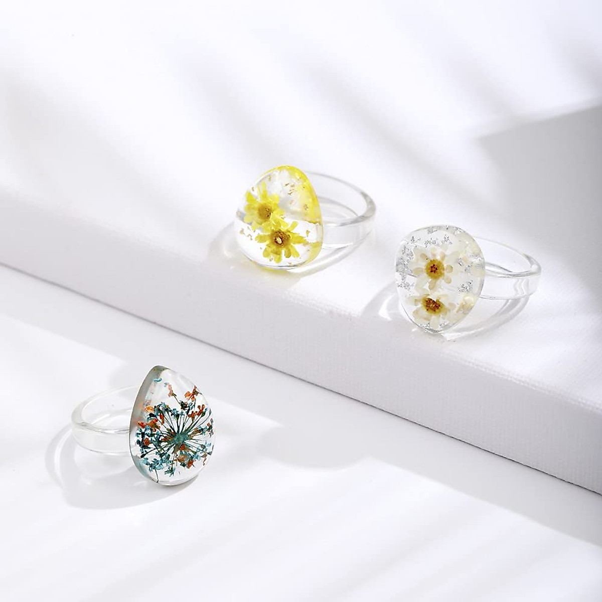 Chunky Acrylic Dried Flower Resin Rings Set Transparent Aesthetic Wide Thick Knuckle Stacking Ring for Women Colorful Beach Colorful Boho Jewelry-5pcs