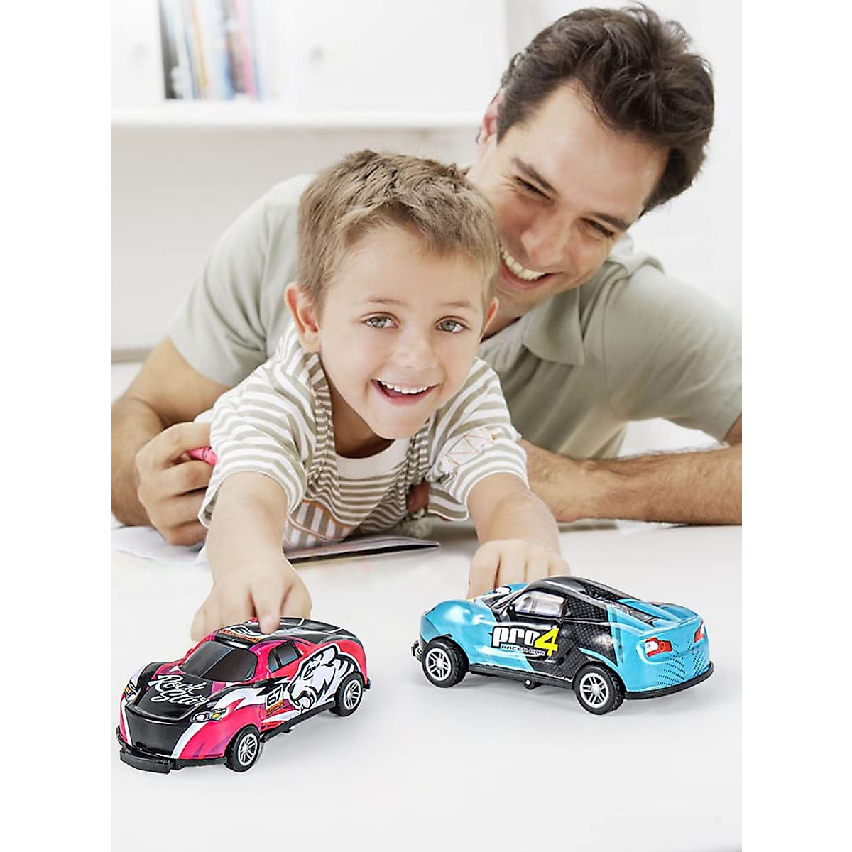 Ai-Fun 8PCS Stunt Toy Cars, Flips Pull Back Car Die Cast Car Toys for 3-6 Year Old Boys Jumping Flip Stunt Toy Cars Mini Model Cars for Kids Boys