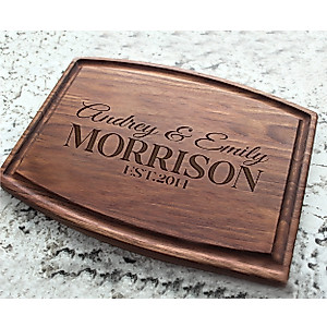 Personalized Mr and Mrs Cutting Board Wedding Gift for Couple Custom Cutting Board Housewarming Gifts