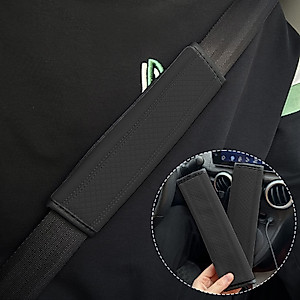 Car Seat Belt Cover, Soft Shoulder Protection Cover for Cars, Comfortable Driving Protection Cover for Cars, Leather Embossed Seat Belt Pad, Universal Suitable for Cars, Trucks, Suvs (Black)